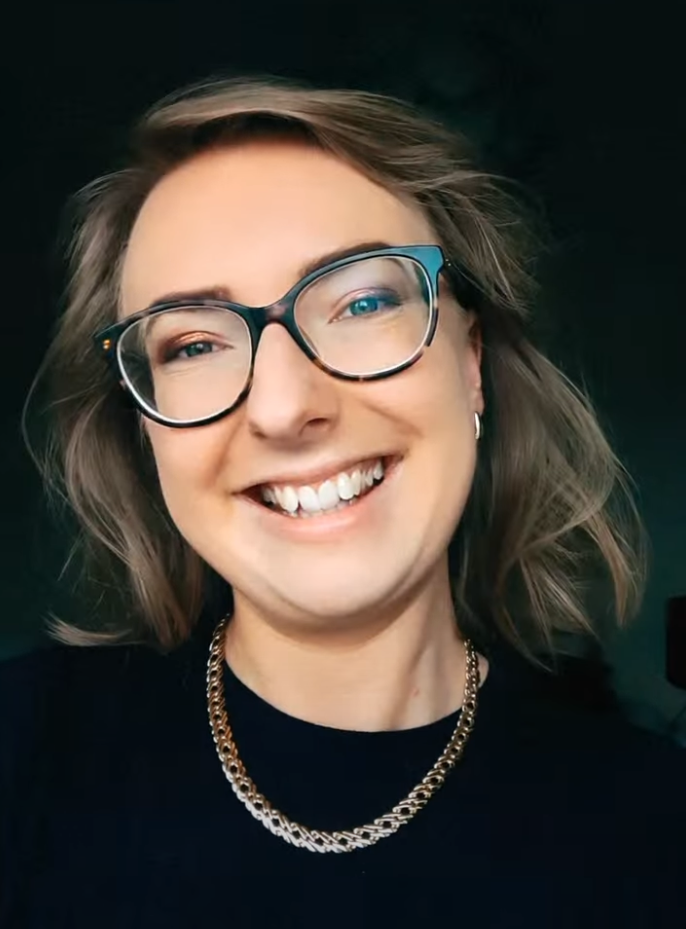 Holly Watson Nall - Oxa - Womanthology: Homepage